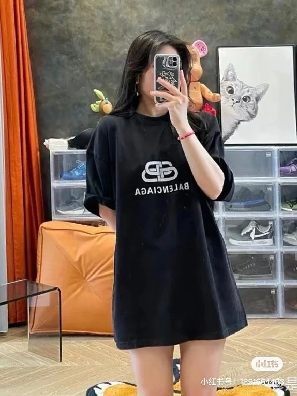 High accuracy Balenciaga T-Shirts