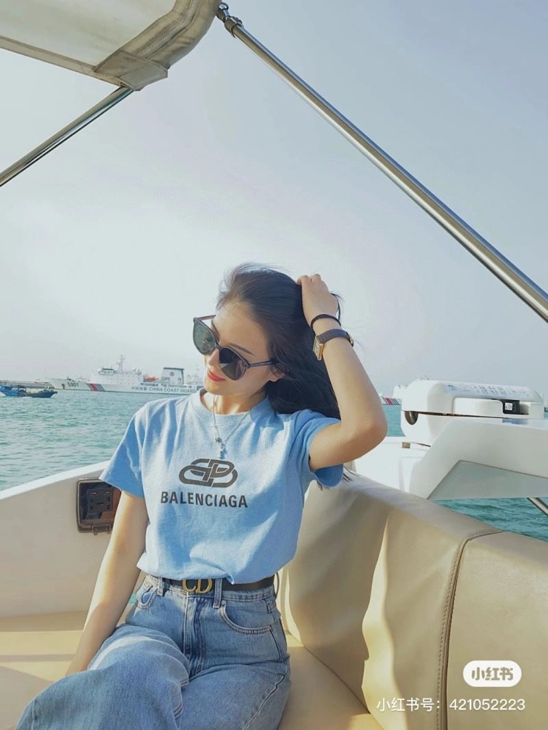 High accuracy Balenciaga T-Shirts