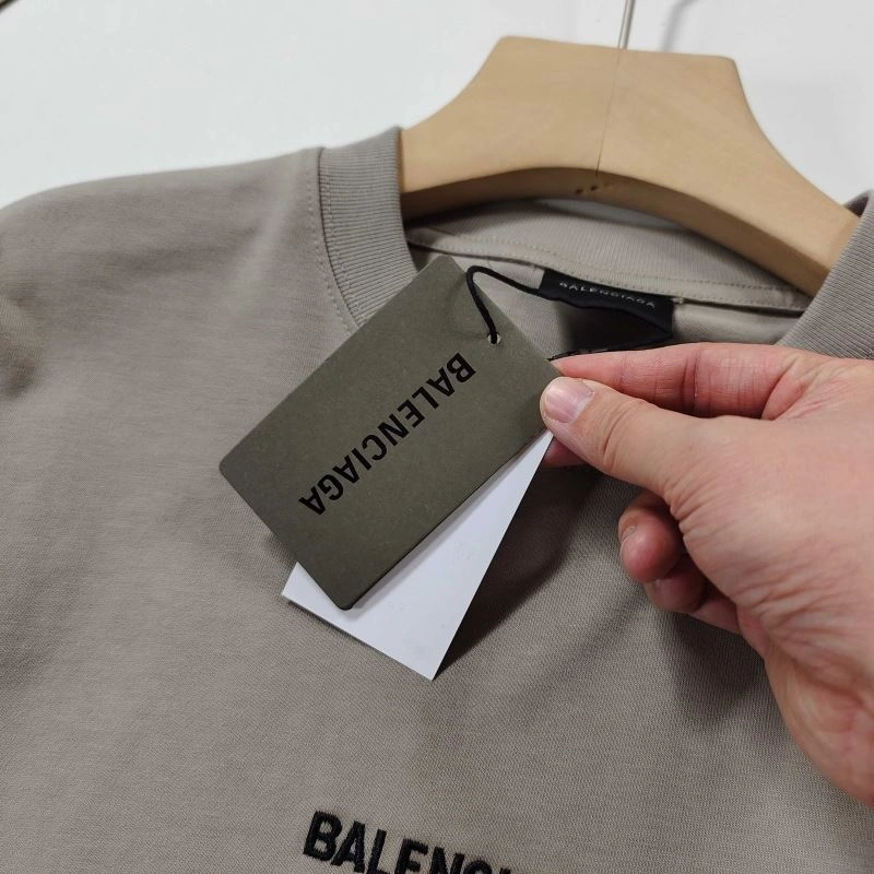 High accuracy Balenciaga T-Shirts