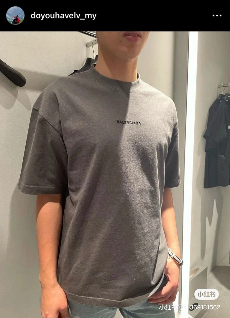 High accuracy Balenciaga T-Shirts