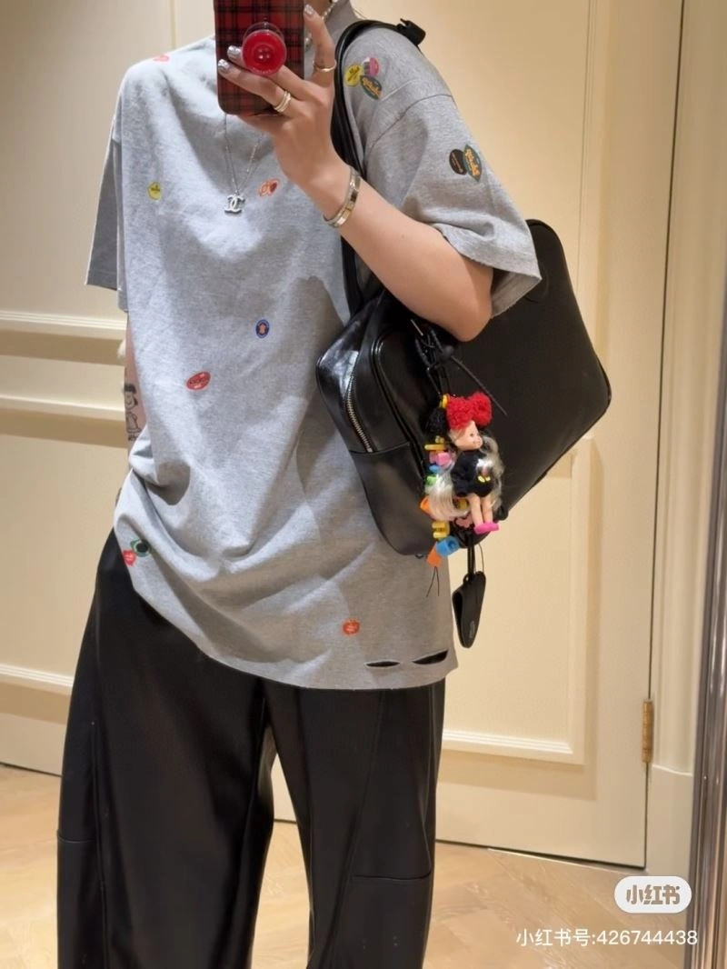 Inexpensive Balenciaga T-Shirts