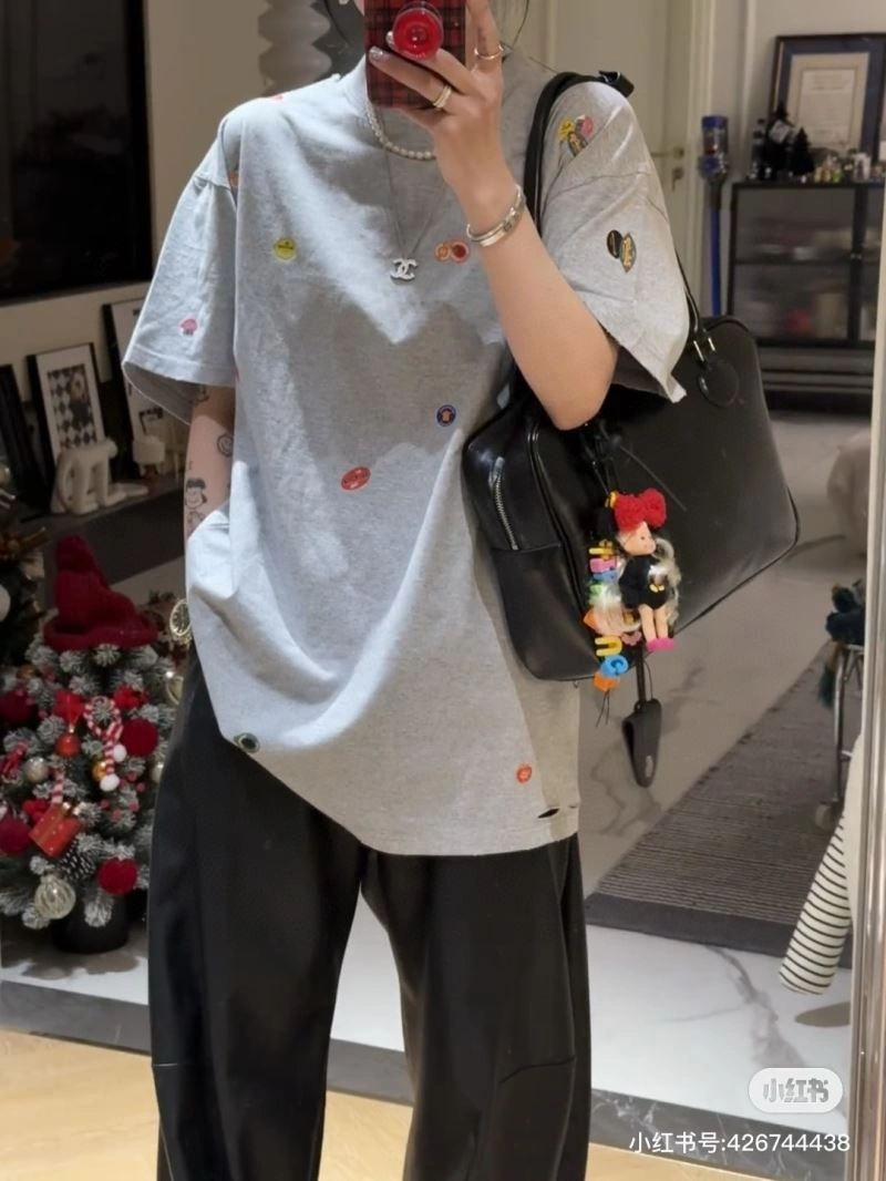 Inexpensive Balenciaga T-Shirts