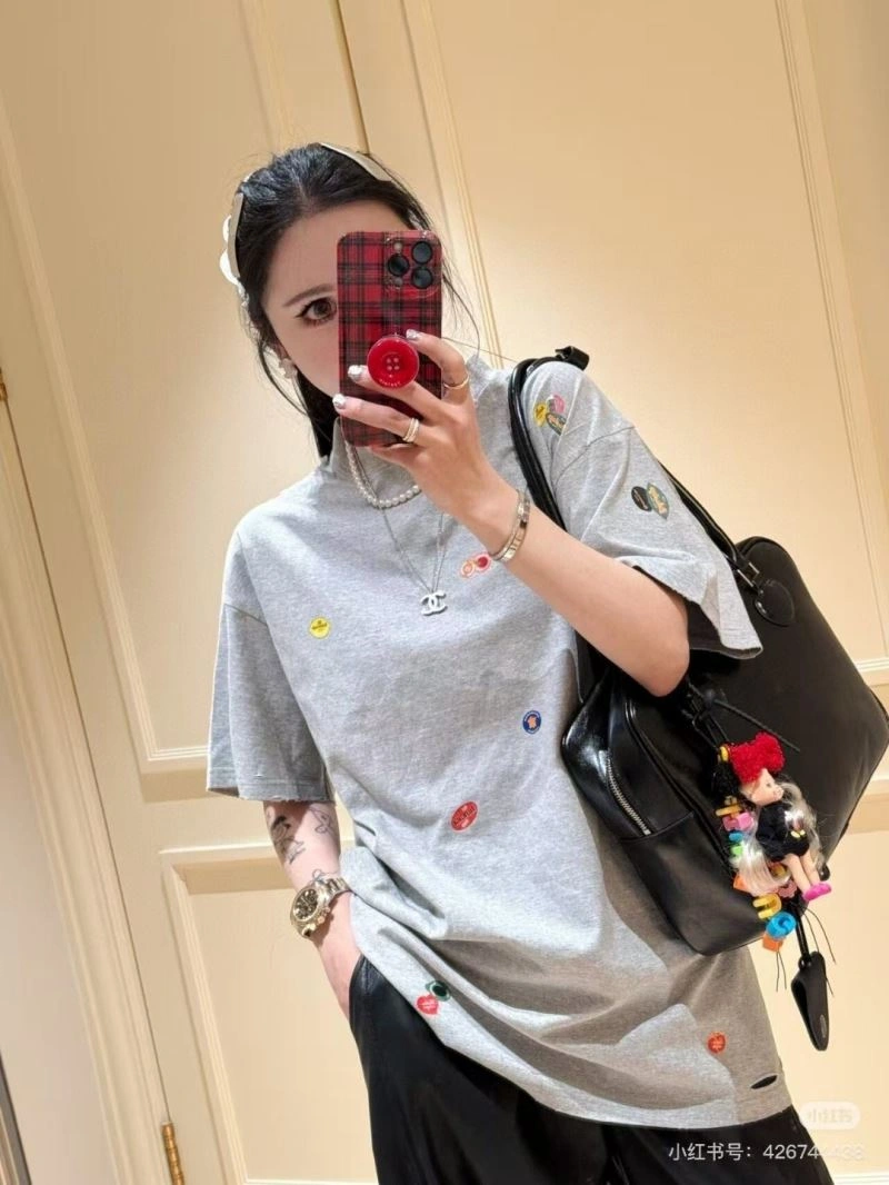 Inexpensive Balenciaga T-Shirts