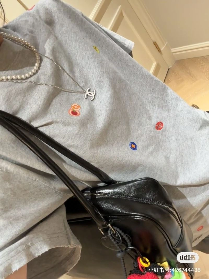 Inexpensive Balenciaga T-Shirts