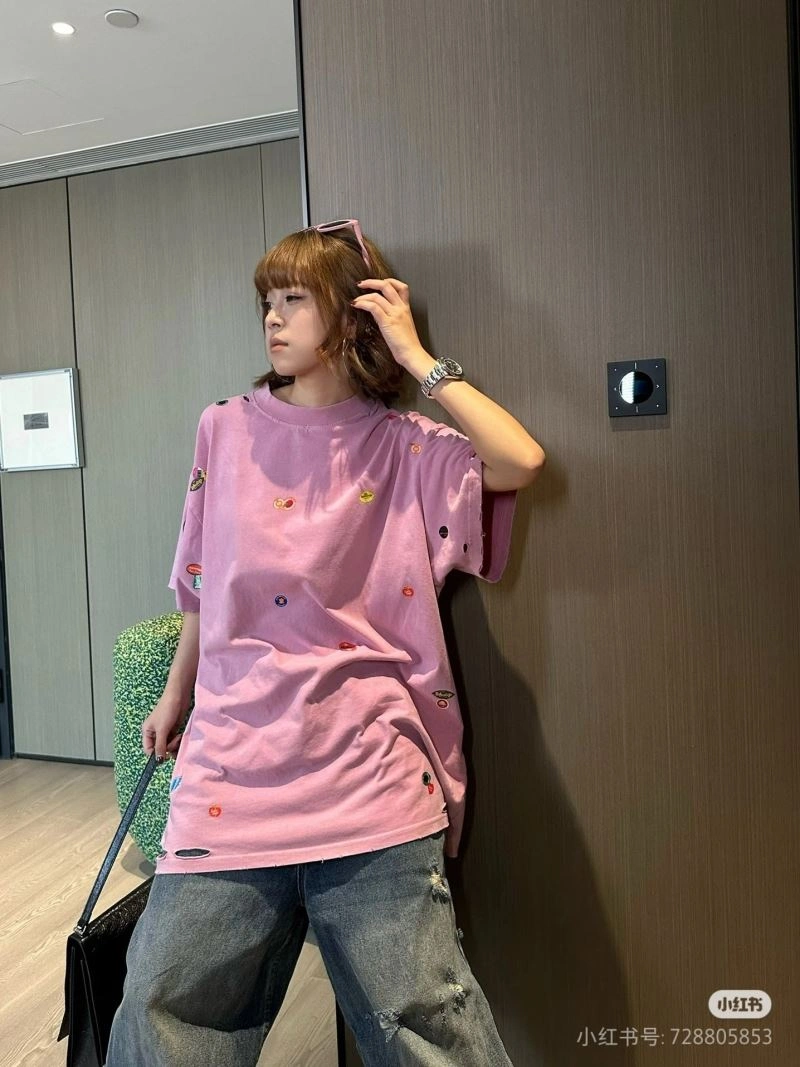 Affordable Balenciaga T-Shirts