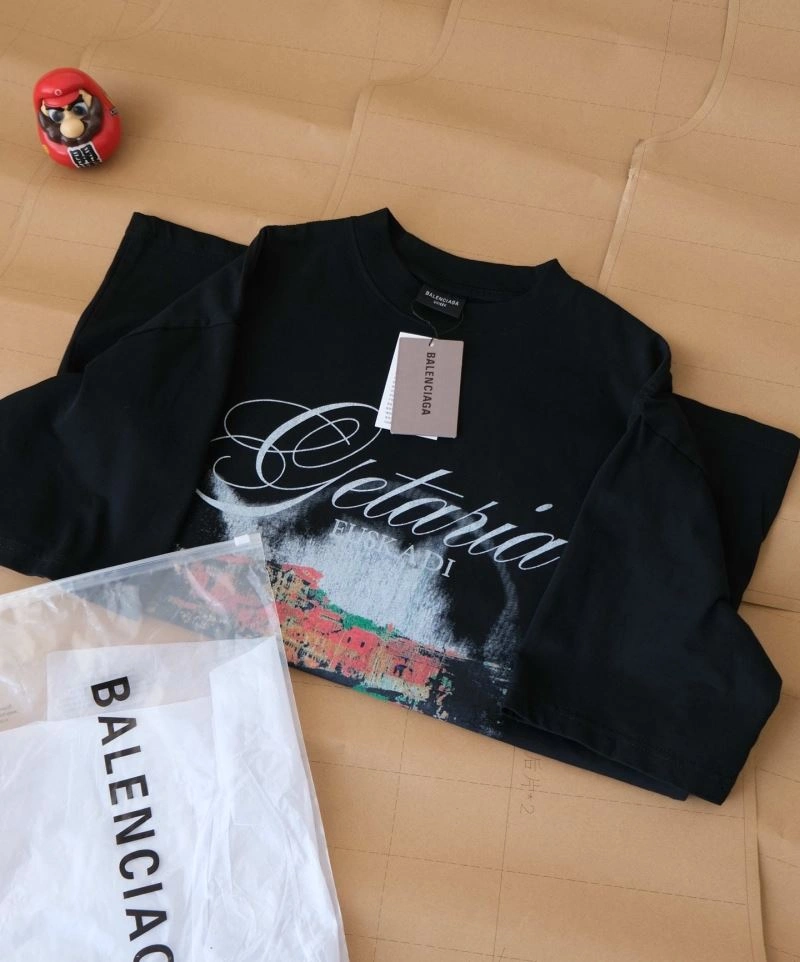 Accurate model Balenciaga T-Shirts