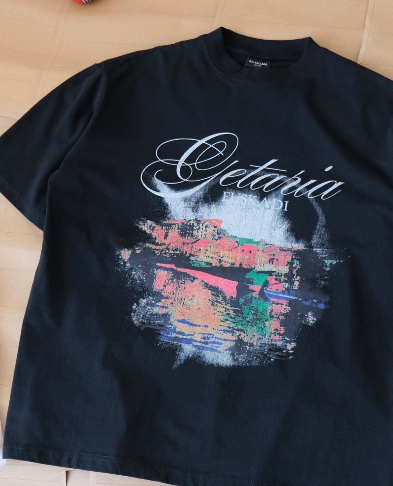 Accurate model Balenciaga T-Shirts
