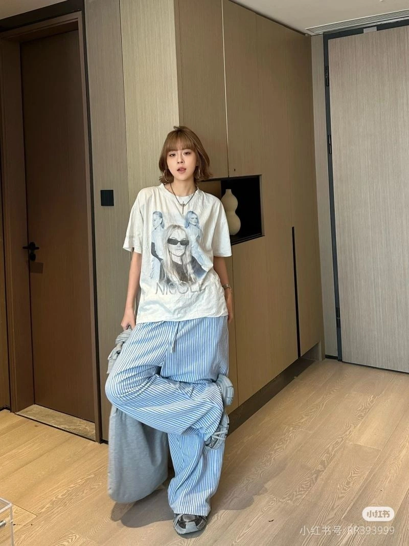Top match Balenciaga T-Shirts