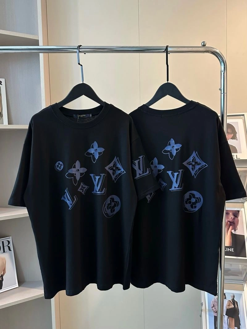 Reasonably priced Balenciaga T-Shirts
