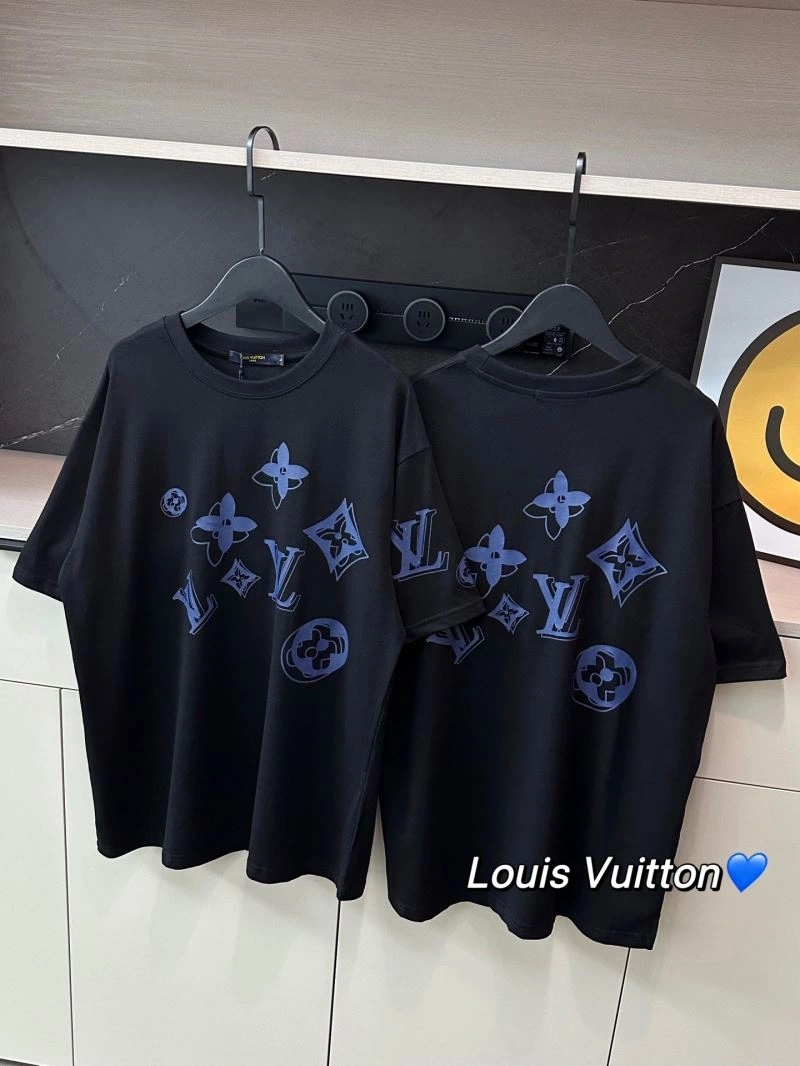 Reasonably priced Balenciaga T-Shirts
