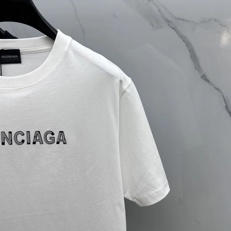Inexpensive Balenciaga T-Shirts