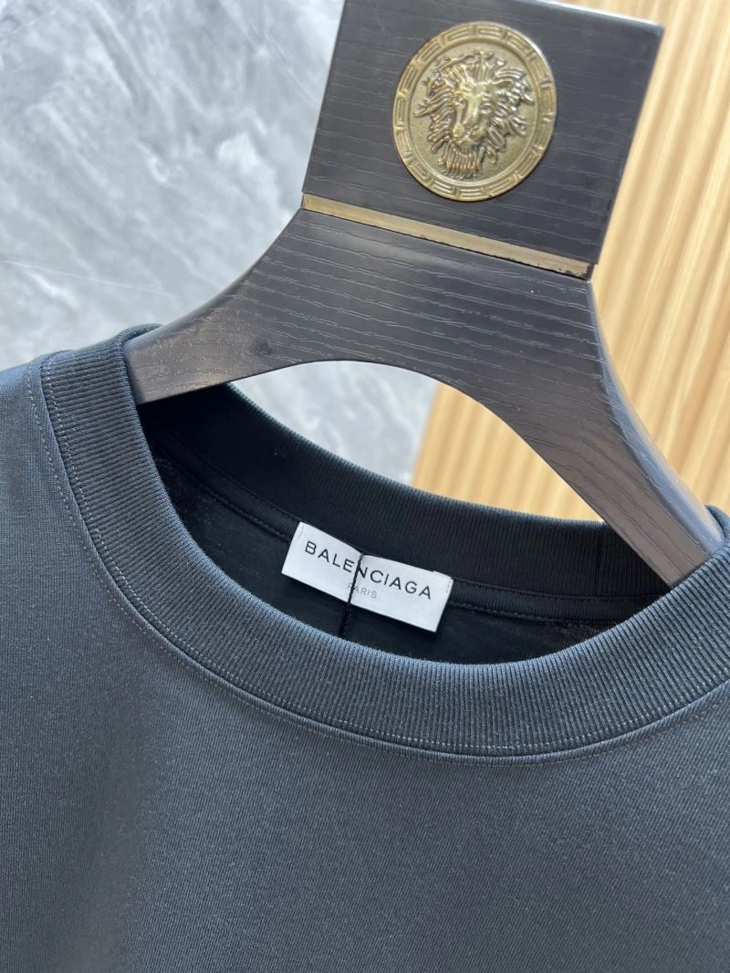 Accurate model Balenciaga T-Shirts