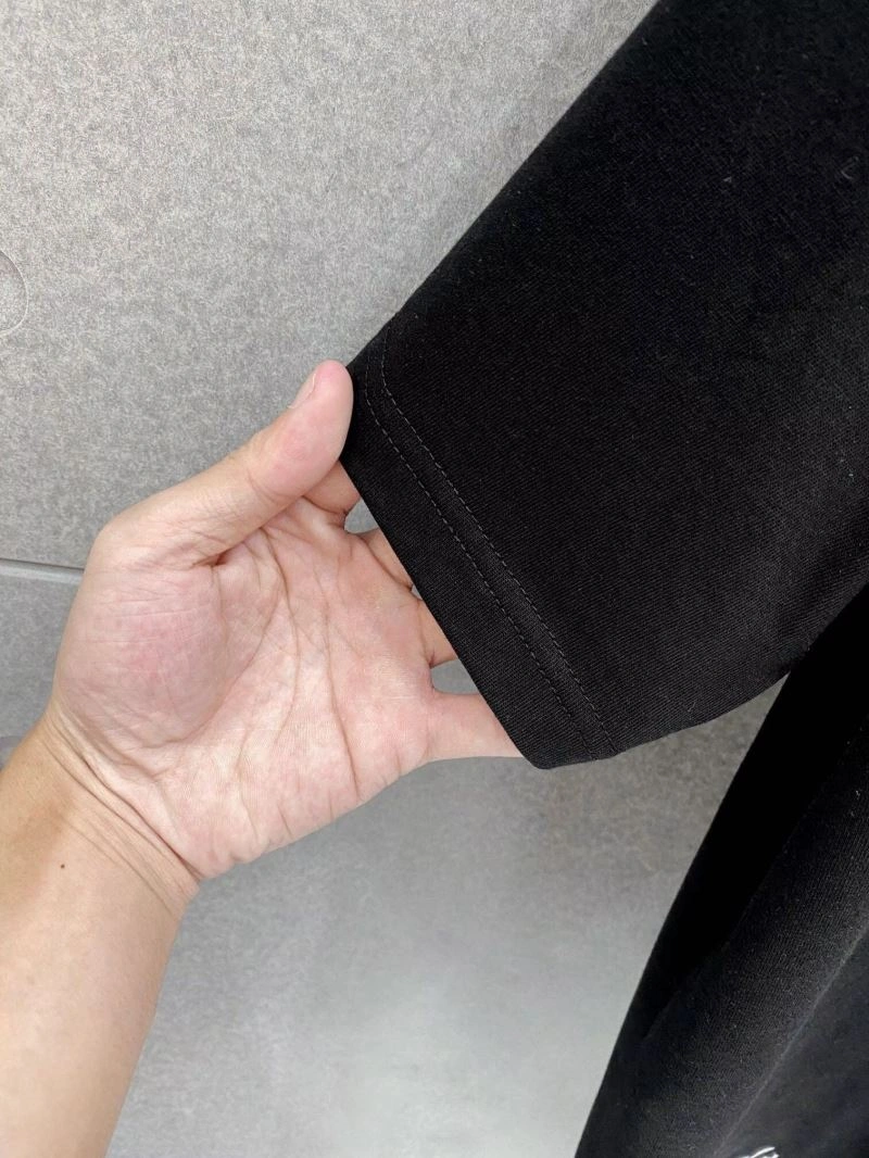Exact replica Balenciaga T-Shirts