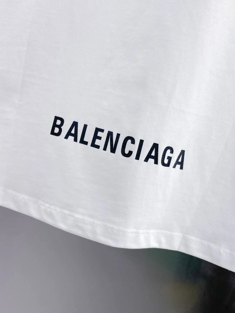 Bargain Balenciaga T-Shirts