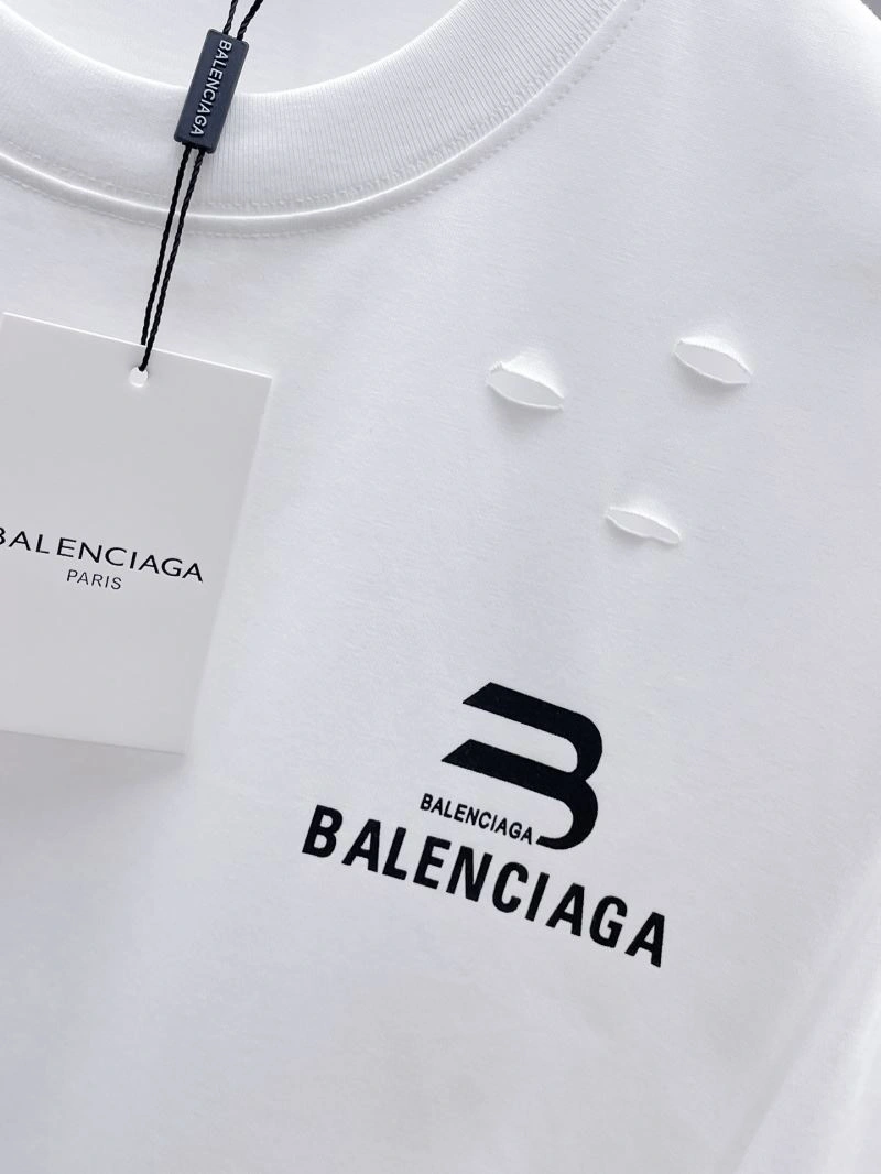 Bargain Balenciaga T-Shirts