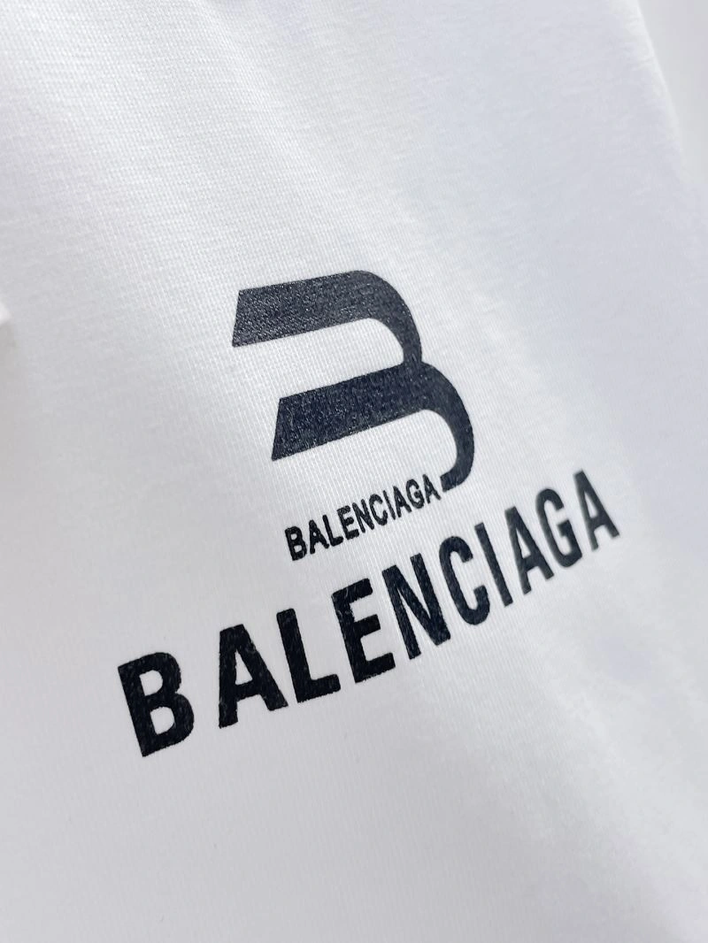 Bargain Balenciaga T-Shirts