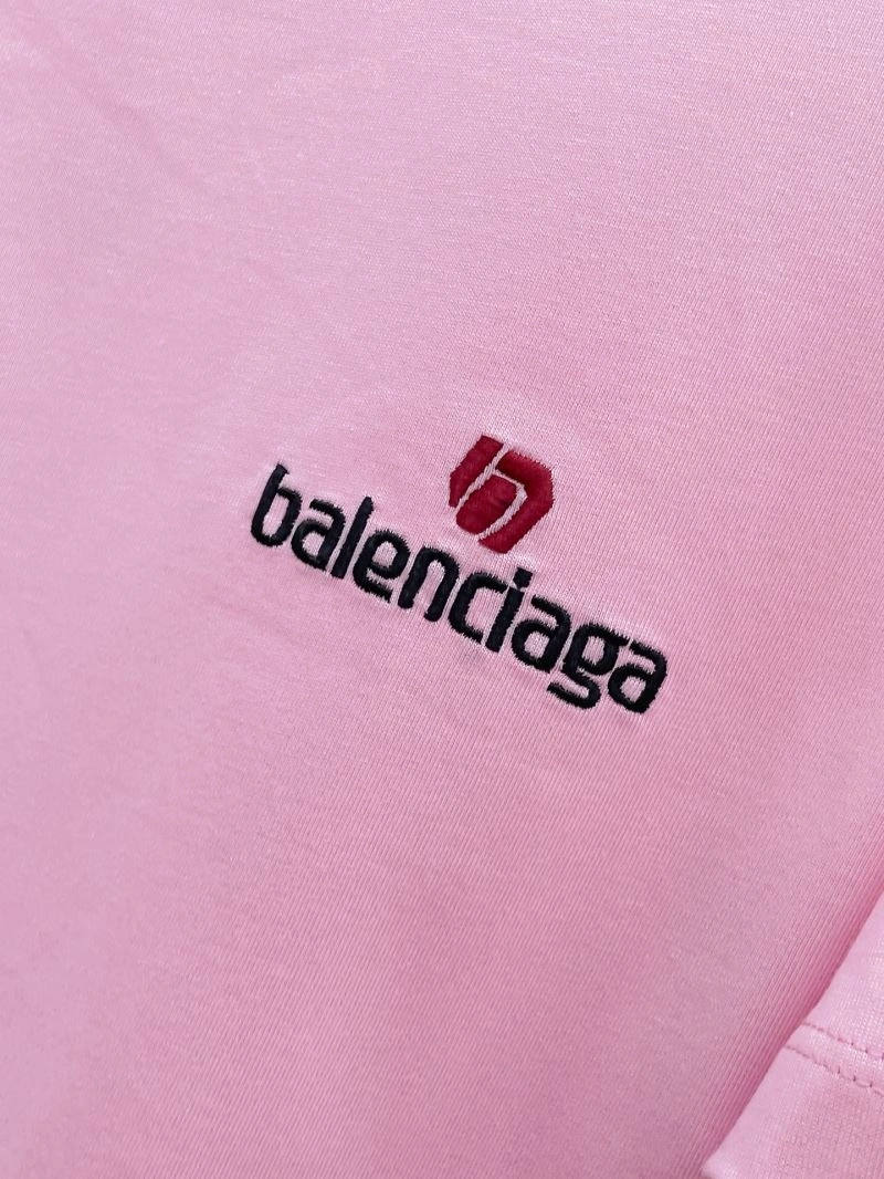 Indistinguishable Balenciaga T-Shirts
