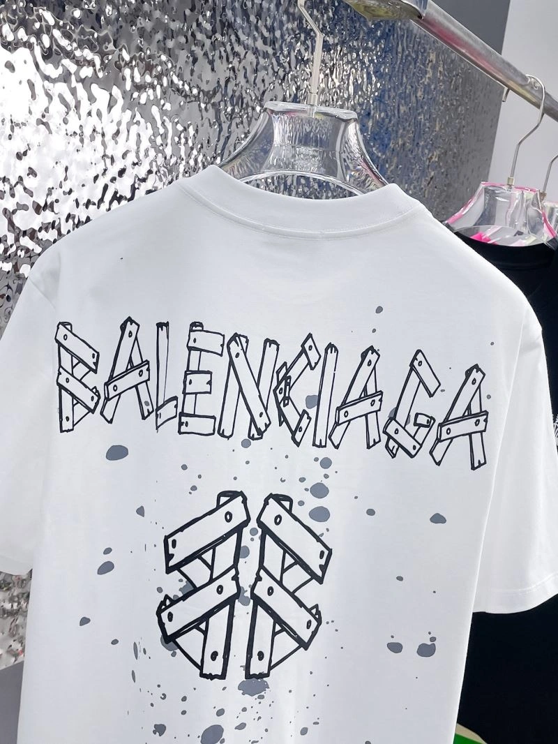 Exact replica Balenciaga T-Shirts