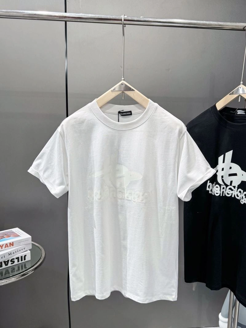 Exact replica Balenciaga T-Shirts