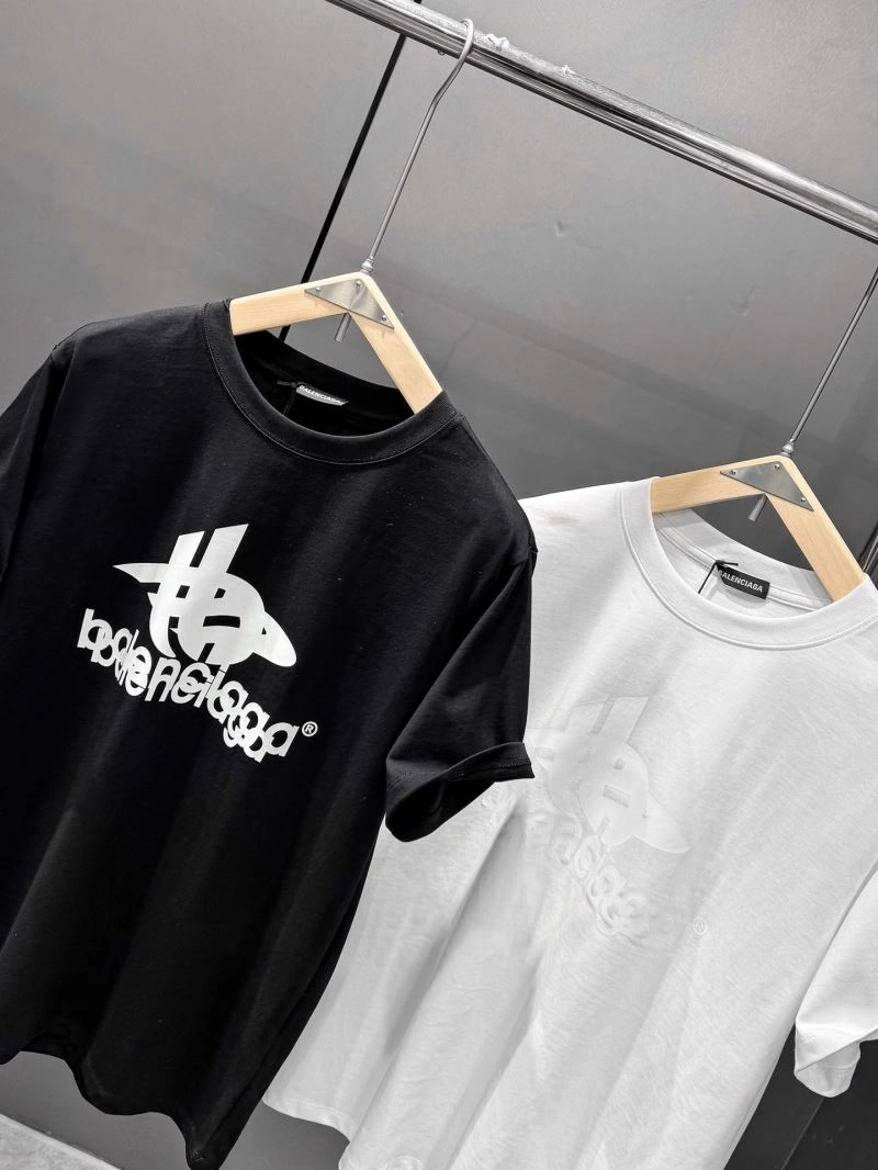 Exact replica Balenciaga T-Shirts