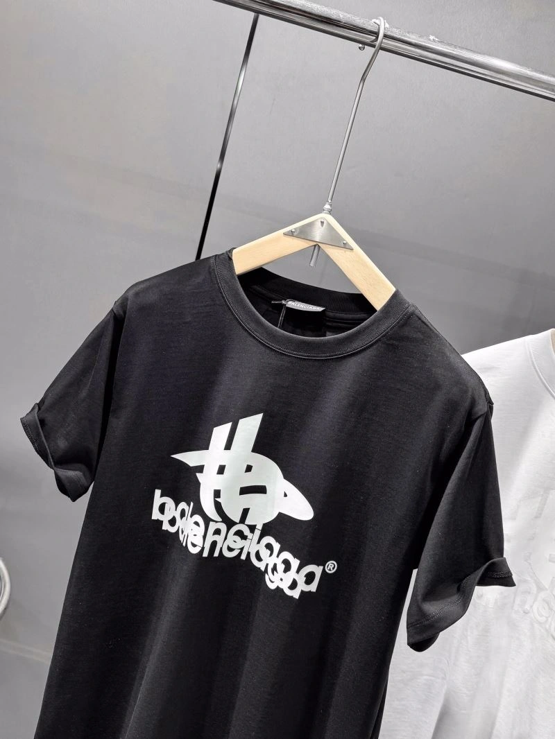 Exact replica Balenciaga T-Shirts