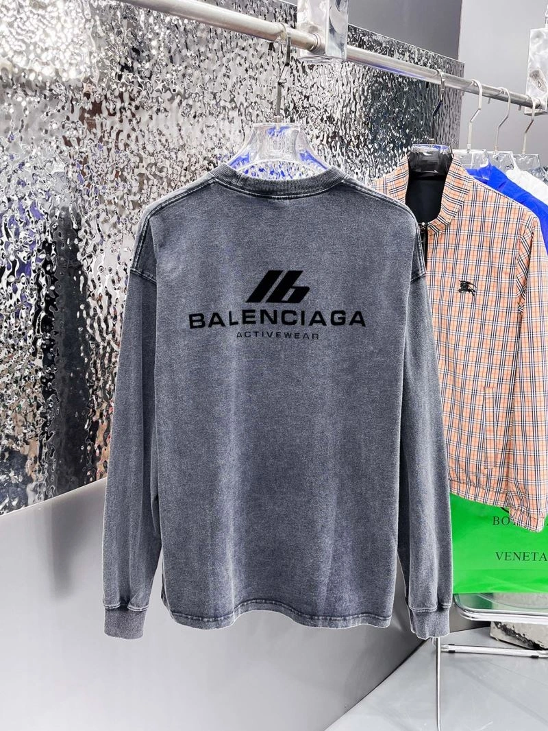 Low-cost Balenciaga T-Shirts