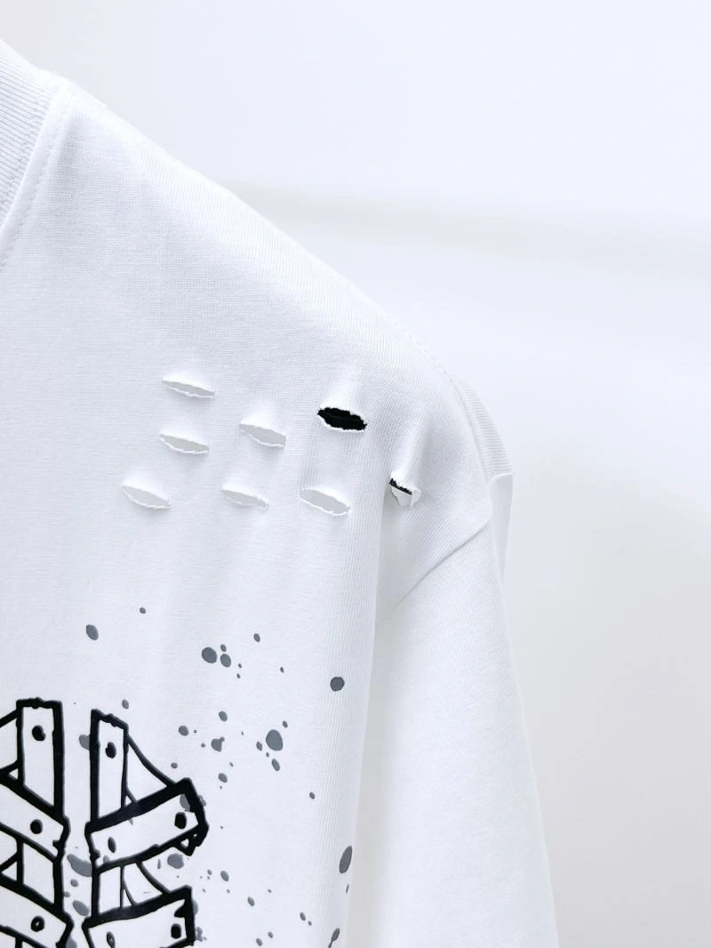 Value-priced Balenciaga T-Shirts