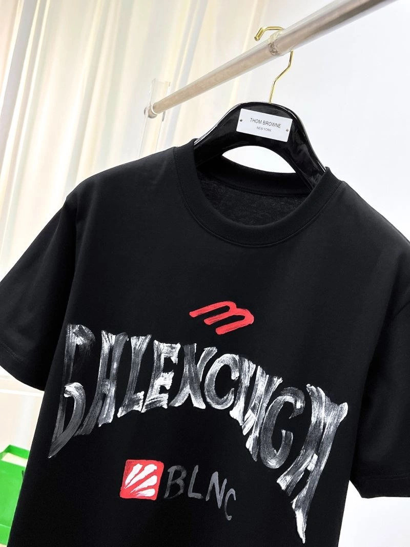 Accurate model Balenciaga T-Shirts