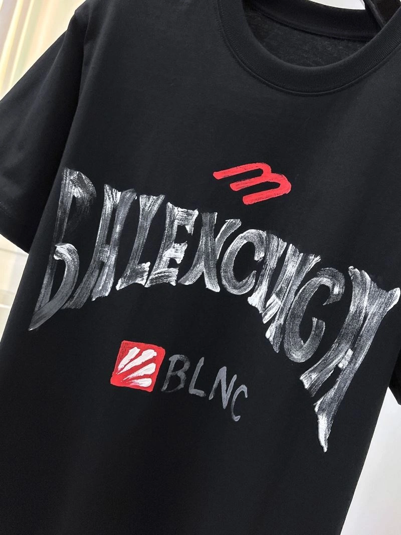 Accurate model Balenciaga T-Shirts