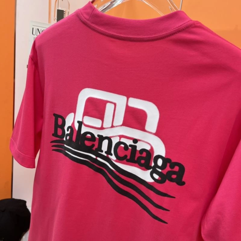 Inexpensive Balenciaga T-Shirts