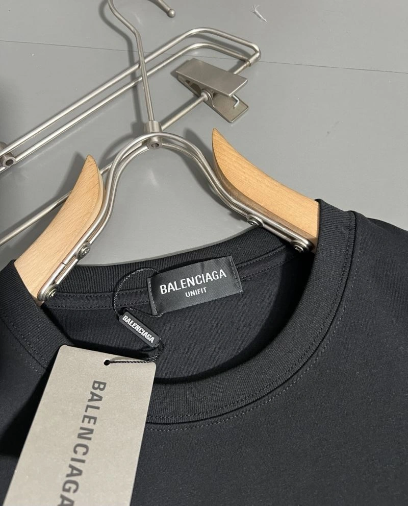 High fidelity Balenciaga T-Shirts