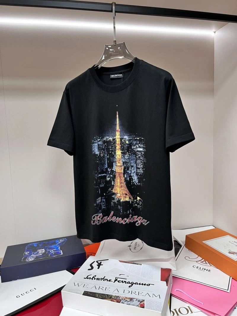 Accurate model Balenciaga T-Shirts
