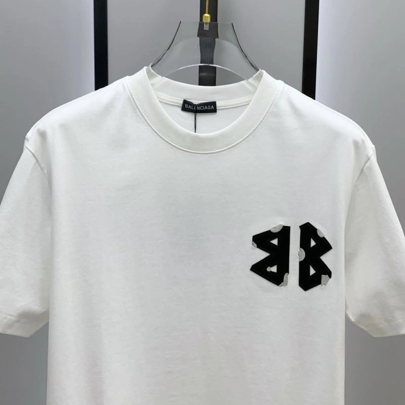 Low-cost Balenciaga T-Shirts
