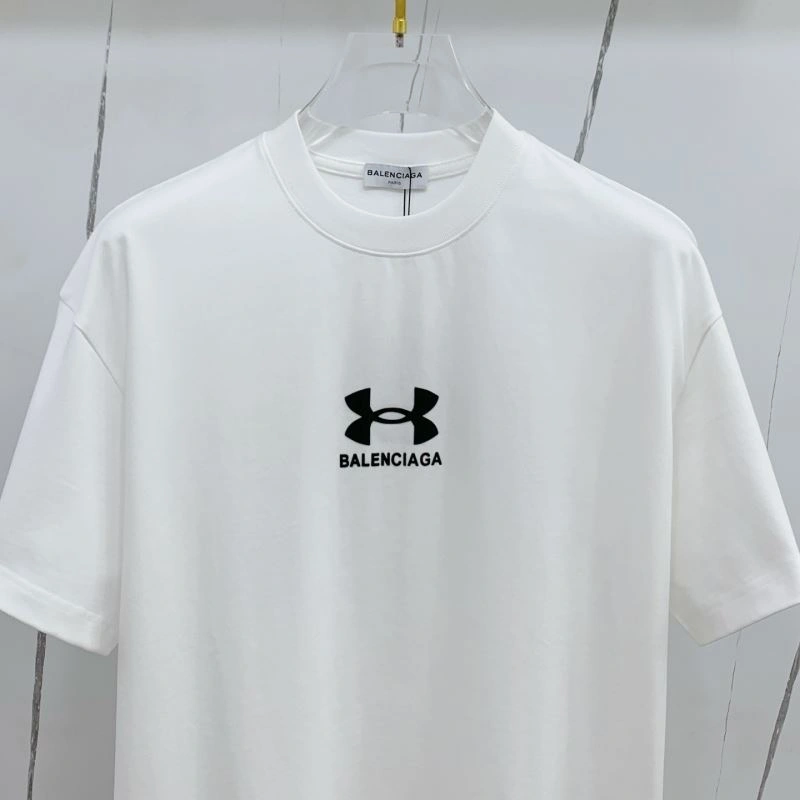 Low-cost Balenciaga T-Shirts