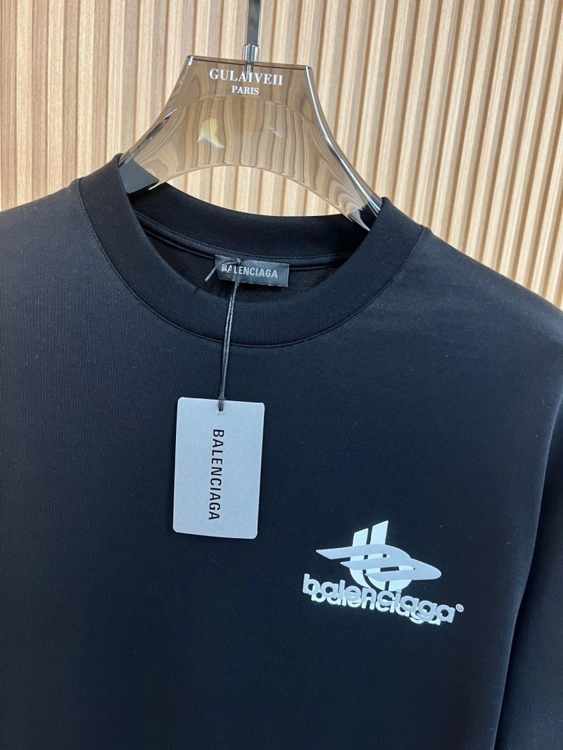 Accurate model Balenciaga T-Shirts