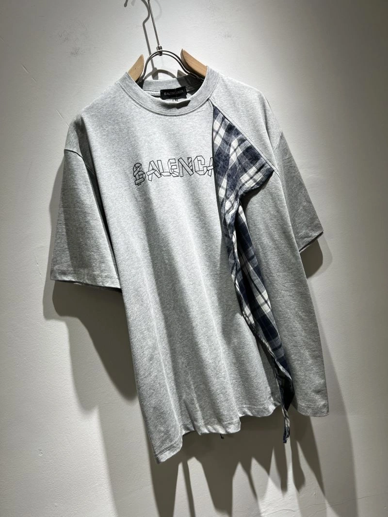 Discounted Balenciaga T-Shirts