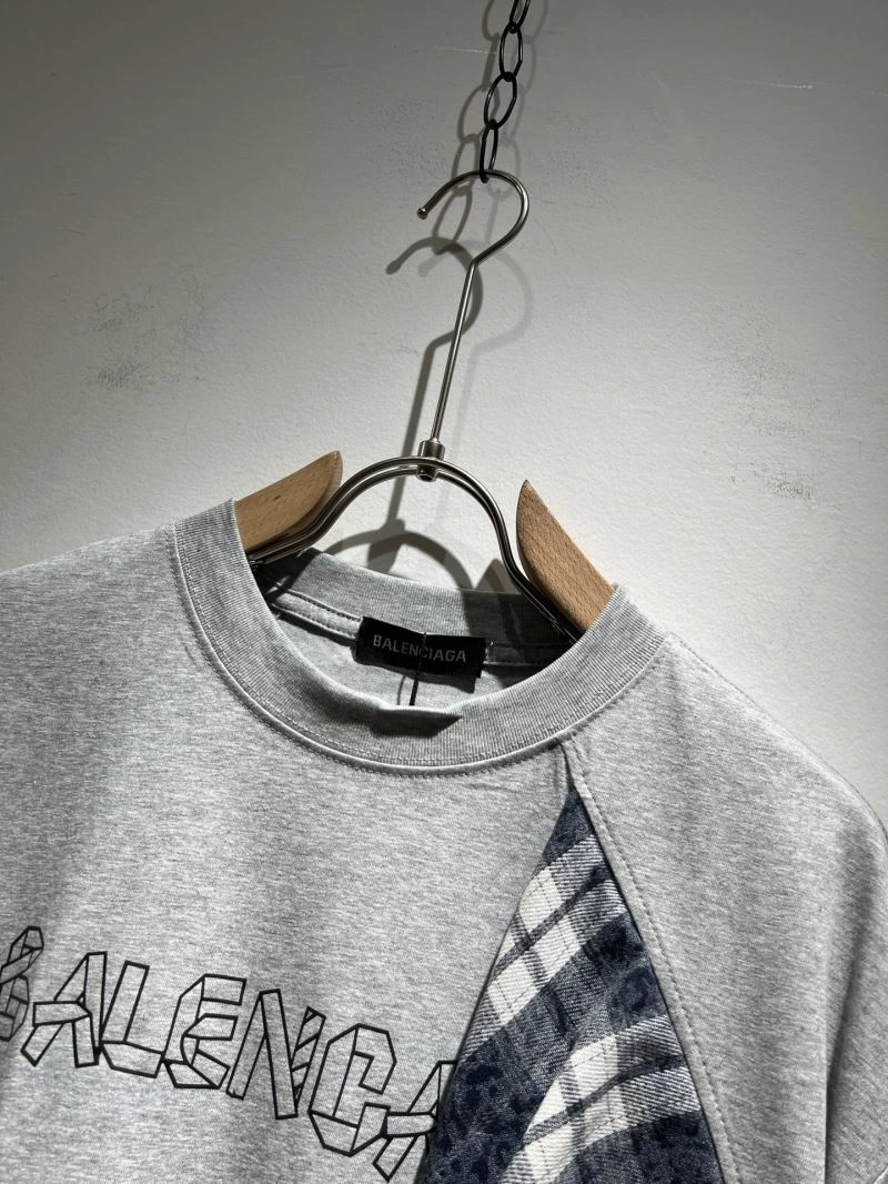 Discounted Balenciaga T-Shirts
