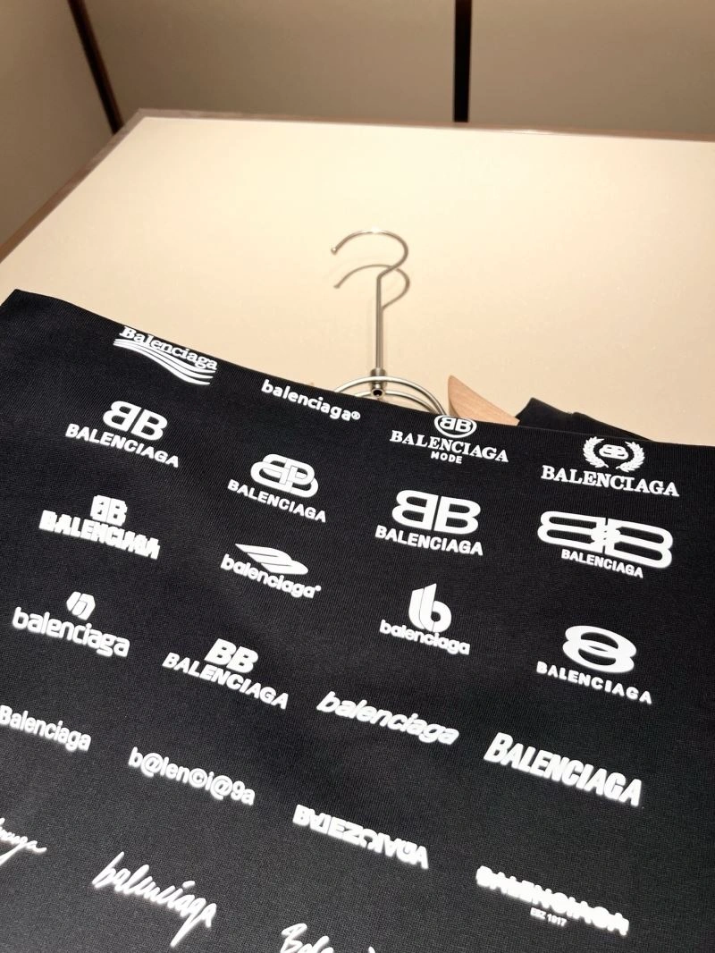 Low-cost Balenciaga T-Shirts