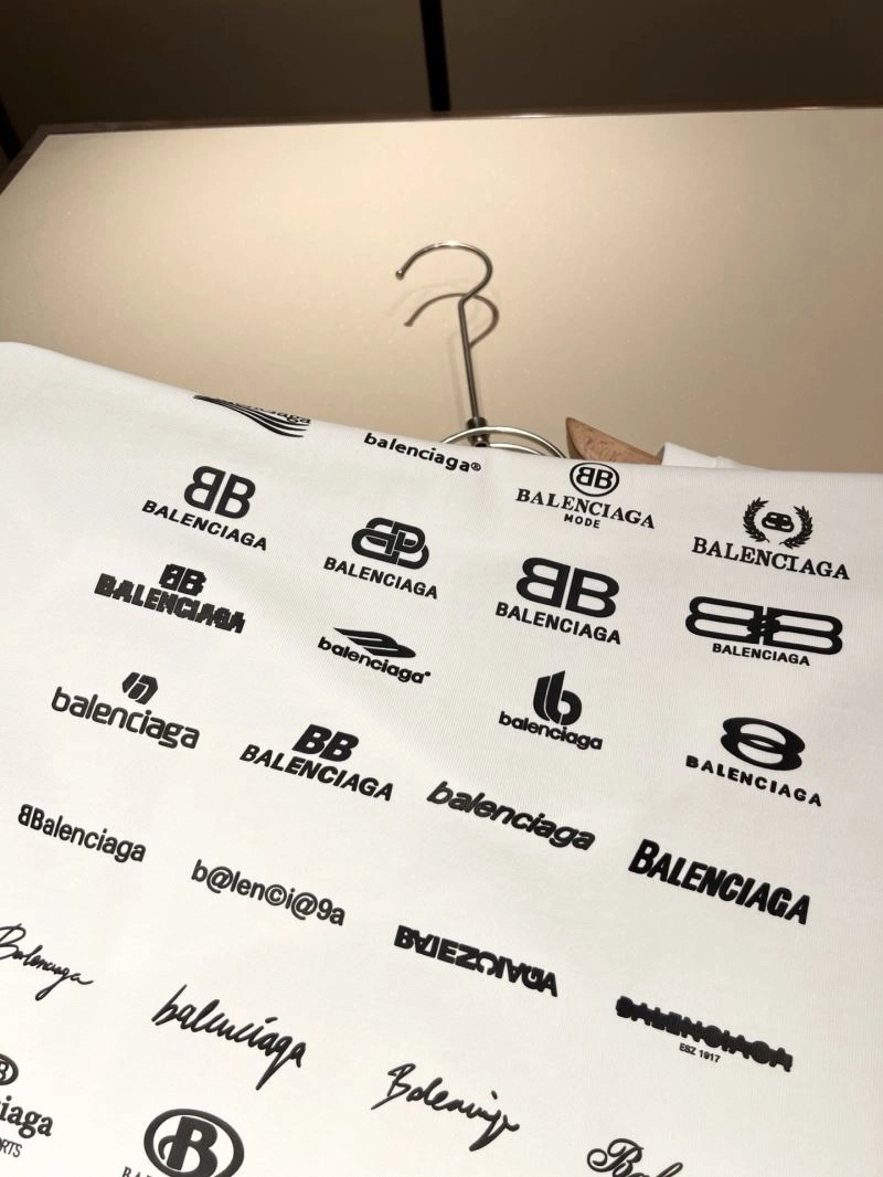 Economical Balenciaga T-Shirts