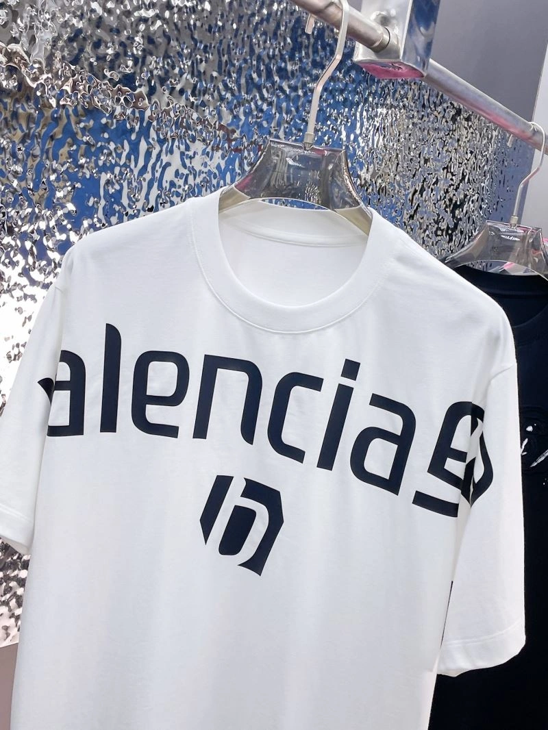 Inexpensive Balenciaga T-Shirts