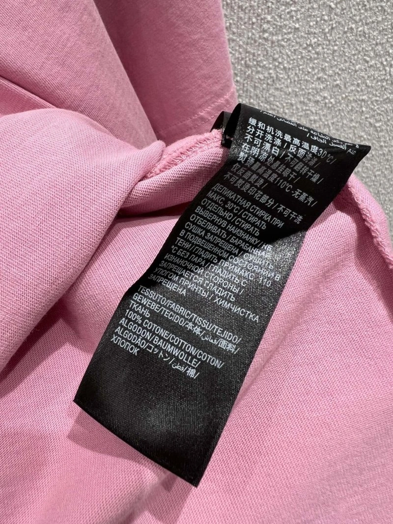 Inexpensive Balenciaga T-Shirts