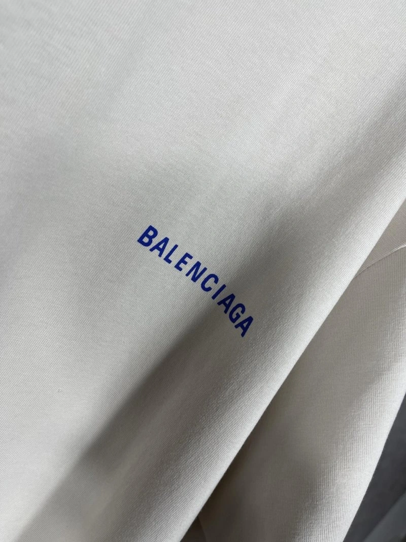 Inexpensive Balenciaga T-Shirts