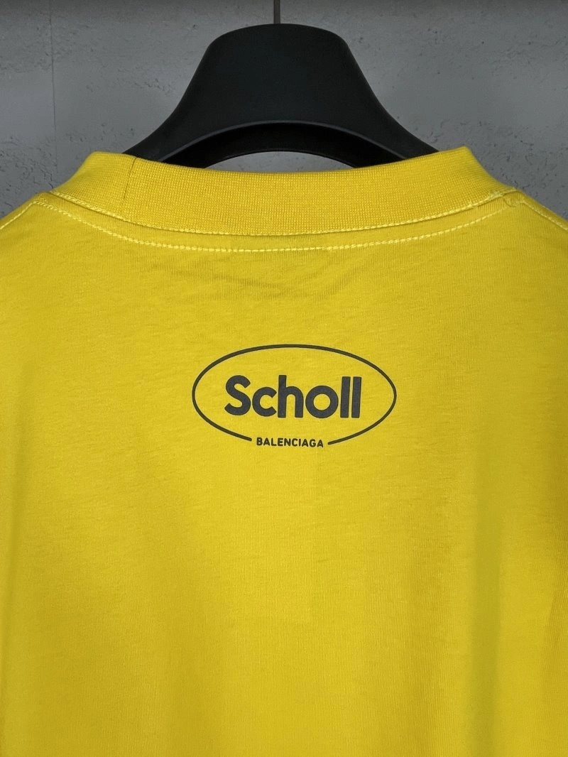 Accurate model Balenciaga T-Shirts