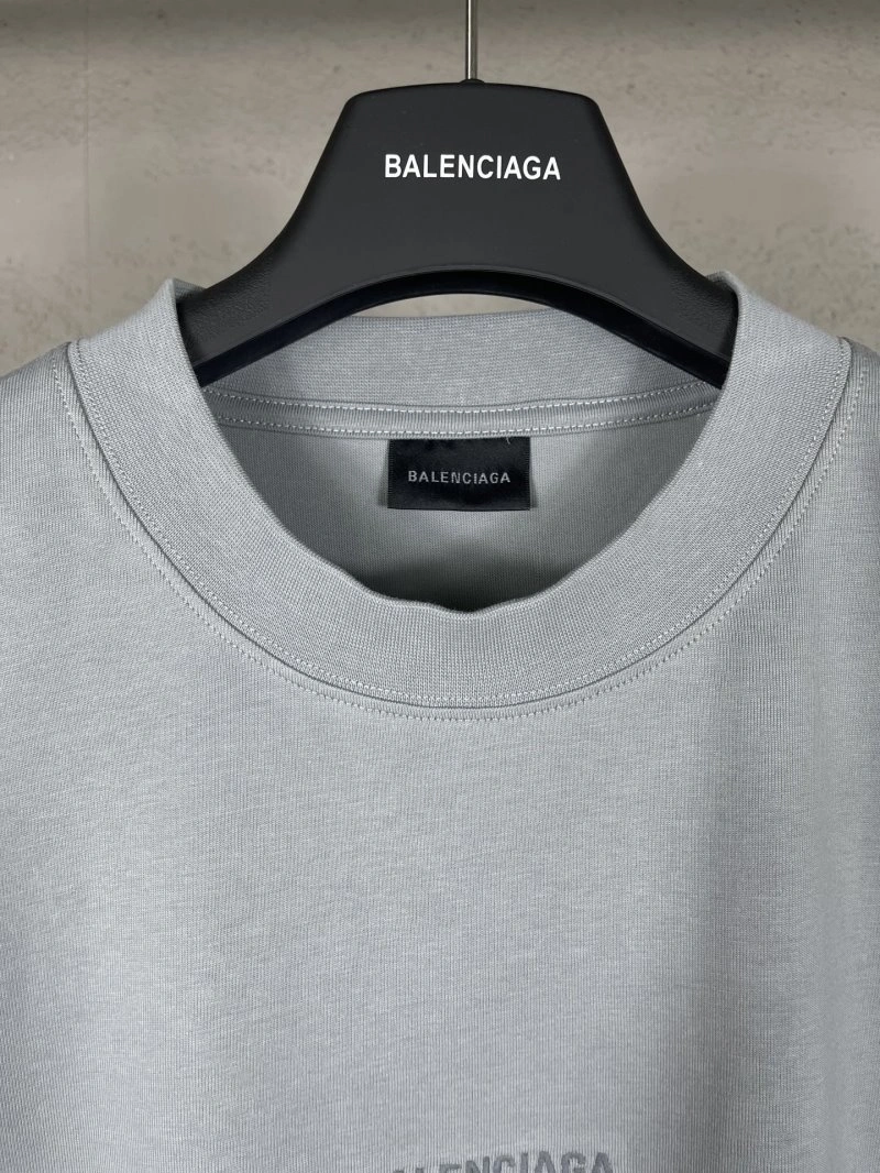 Cut-rate Balenciaga T-Shirts
