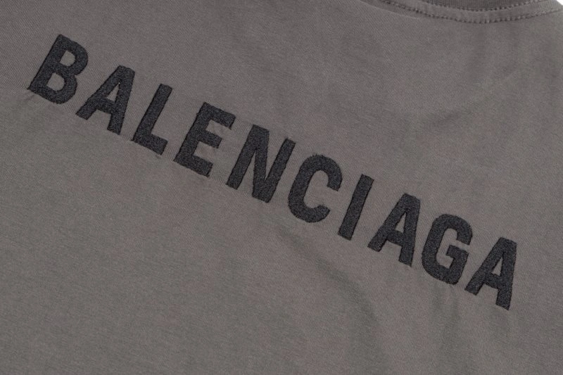 Low-cost Balenciaga T-Shirts