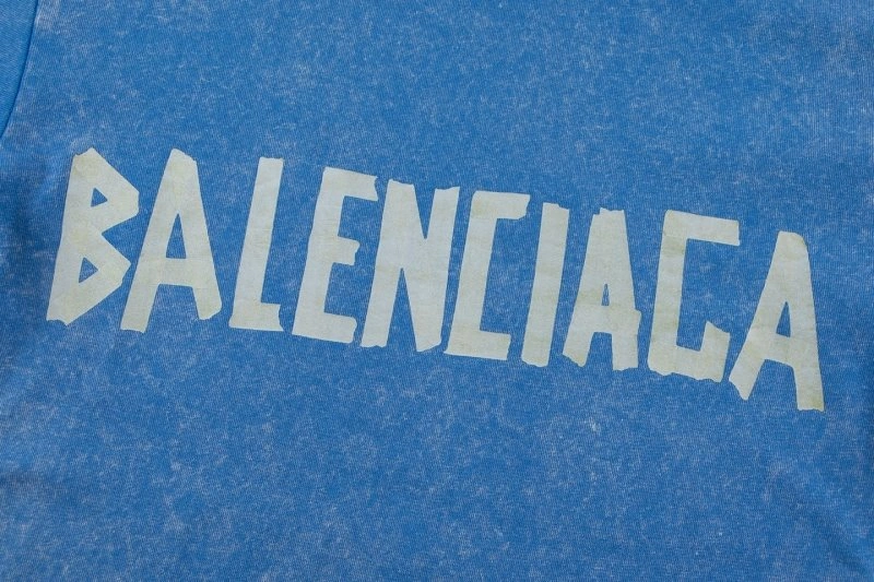 Low-cost Balenciaga T-Shirts