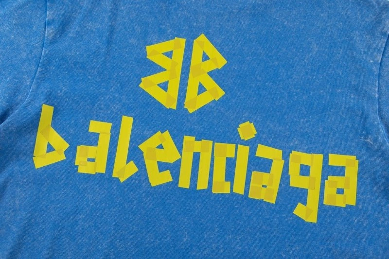 Low-cost Balenciaga T-Shirts
