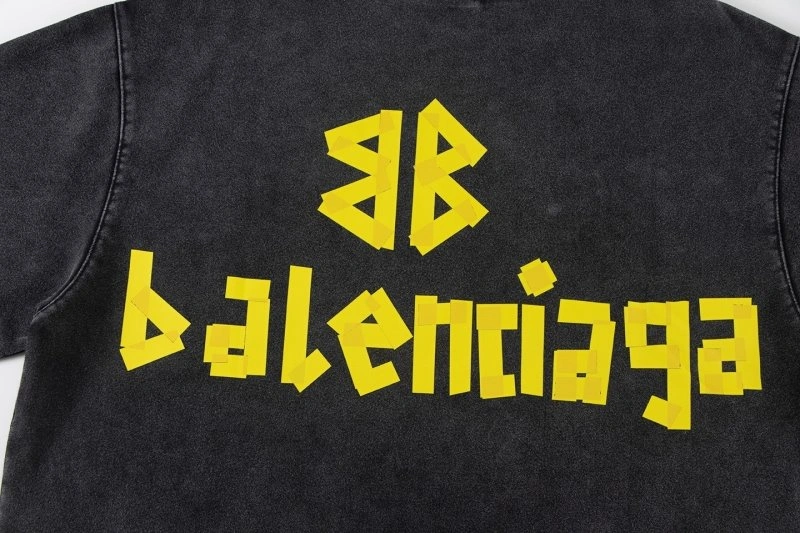 Bargain Balenciaga T-Shirts