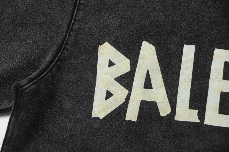 Bargain Balenciaga T-Shirts