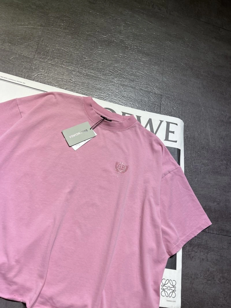 Accurate model Balenciaga T-Shirts